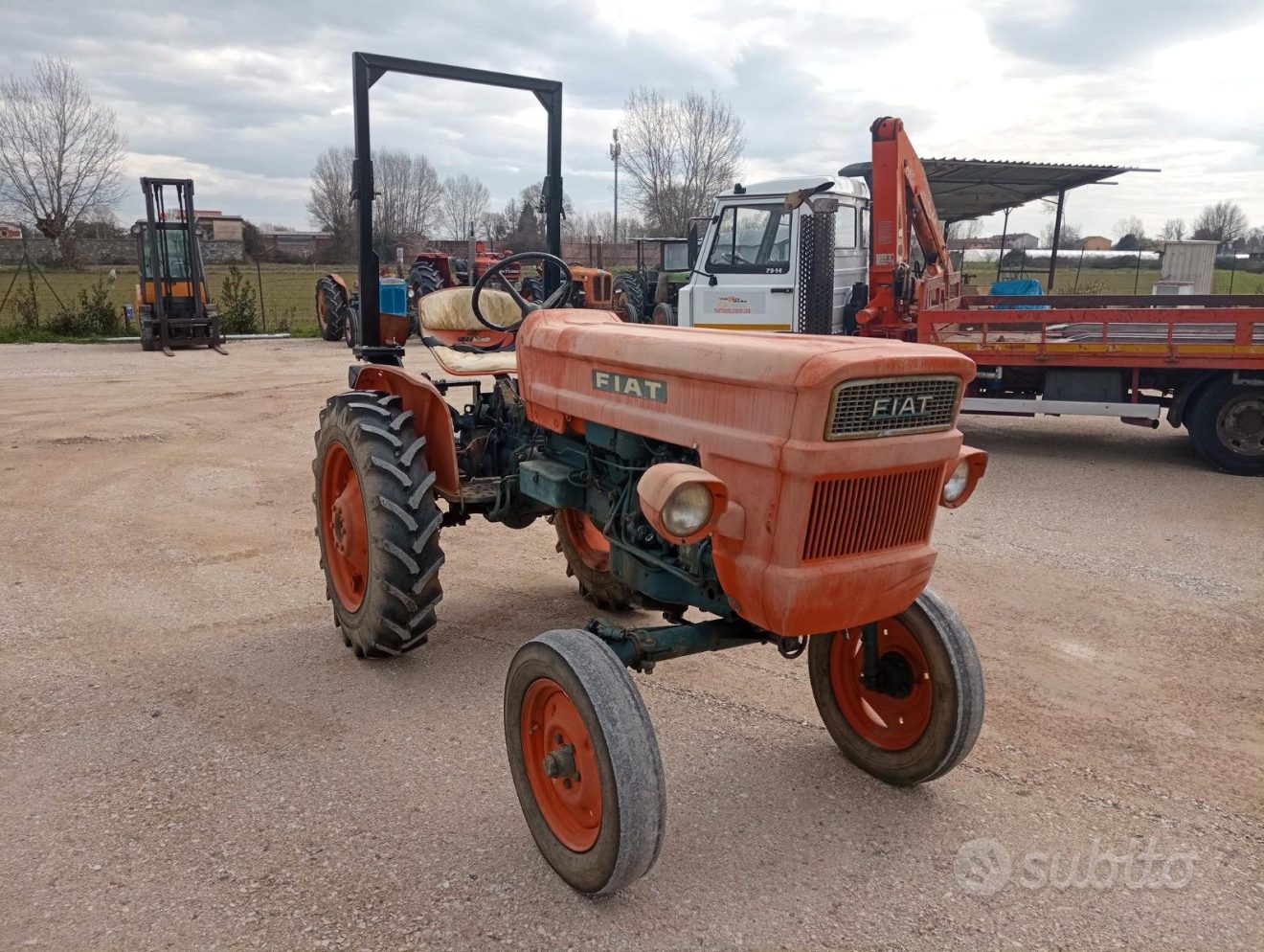 Trattore FIAT 250 R - Trattori Pellegrini