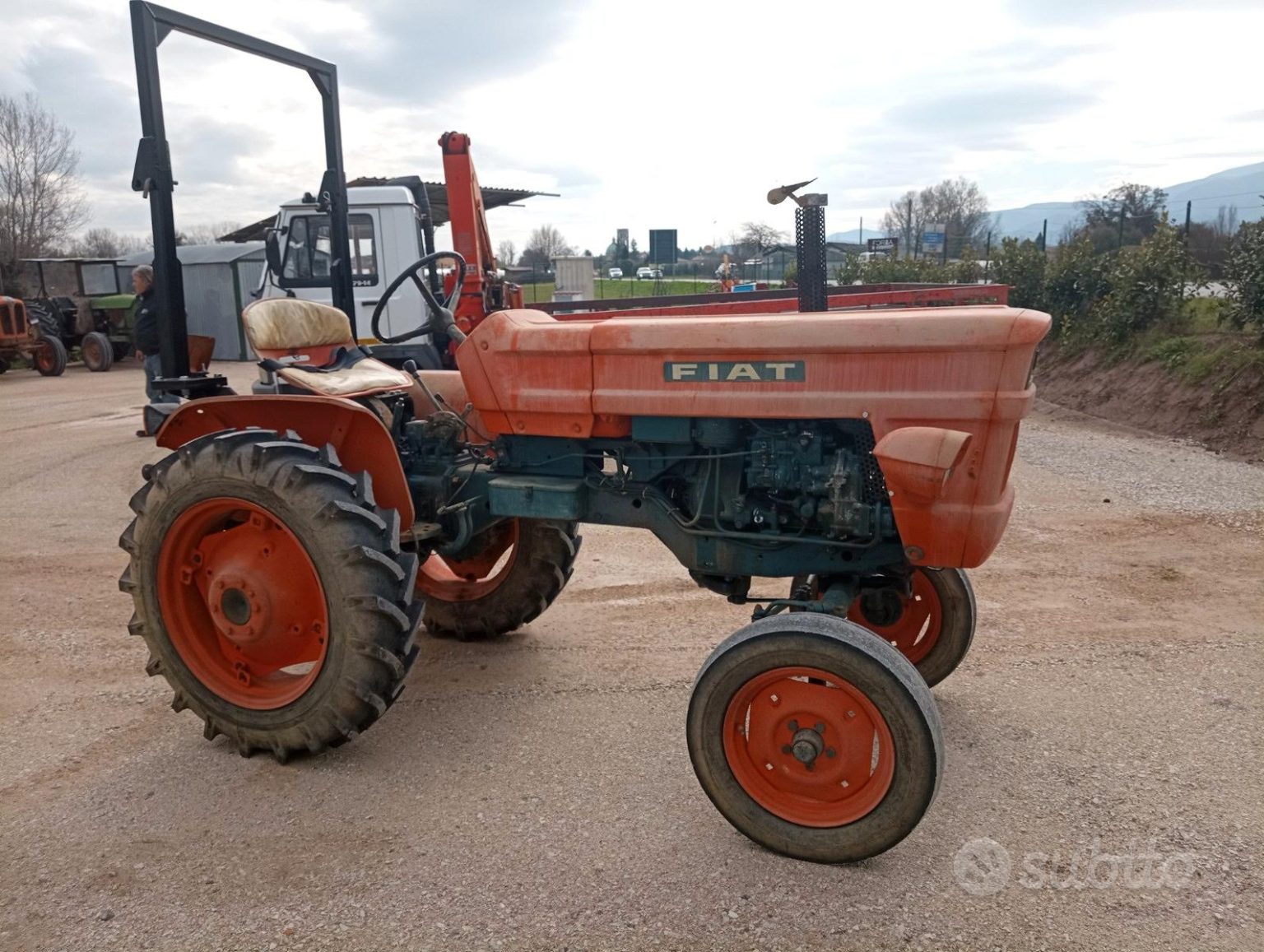 Trattore FIAT 250 R - Trattori Pellegrini