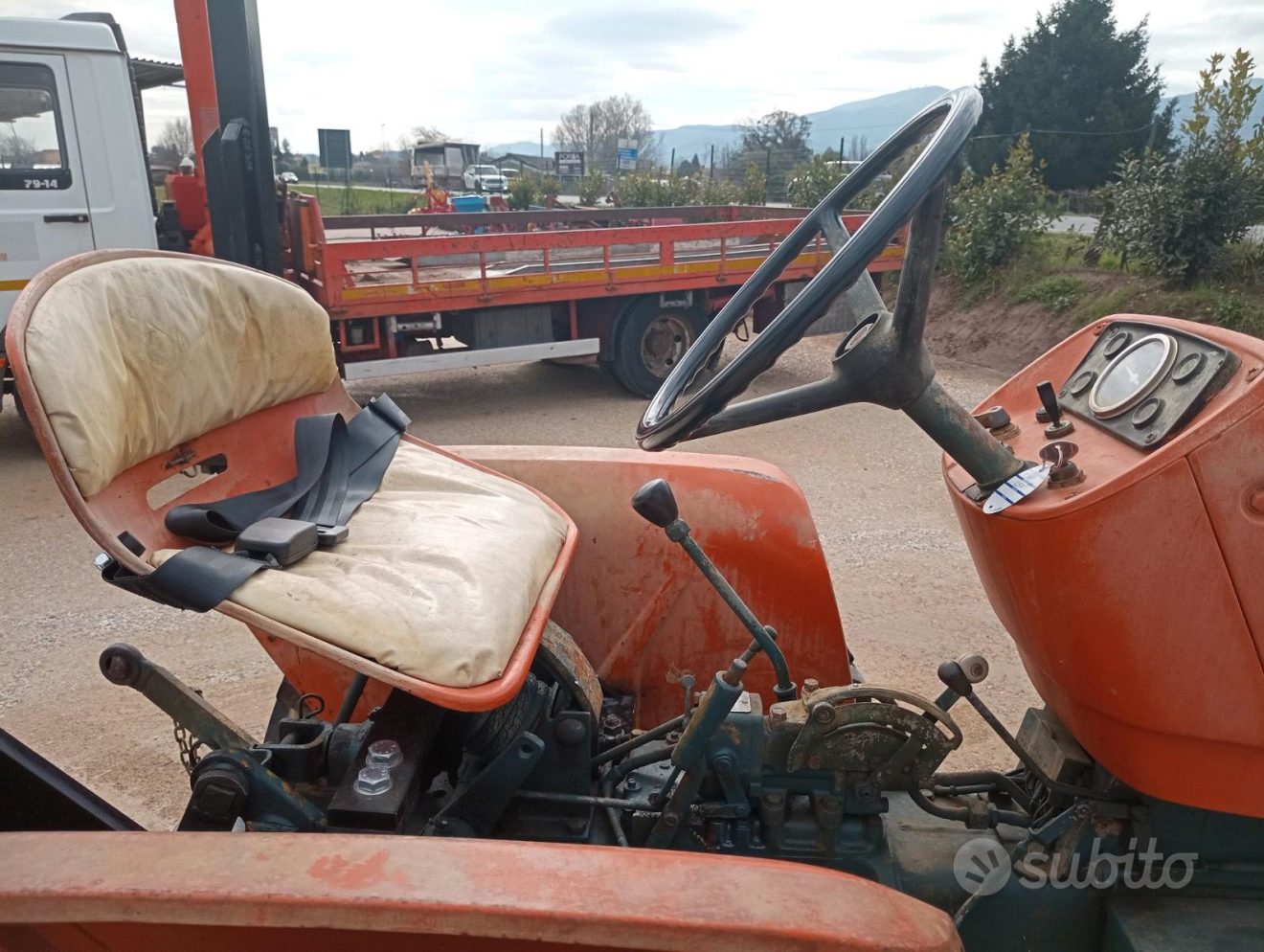 Trattore FIAT 250 R - Trattori Pellegrini