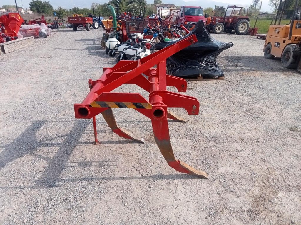 Attrezzi Usati - Trattori Pellegrini