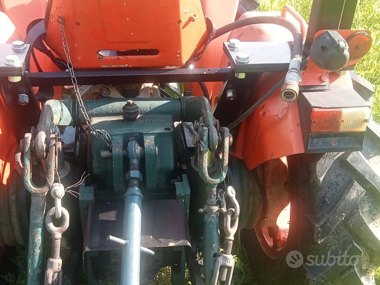 Trattore GOLDONI UNIVERSAL 230 - Trattori Pellegrini