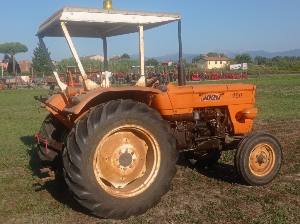Trattore FIAT 450 - Trattori Pellegrini
