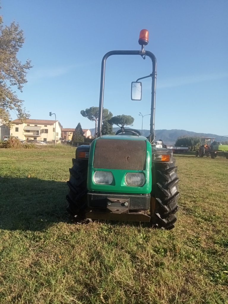 Trattore FERRARI COBRAM 50 - Trattori Pellegrini