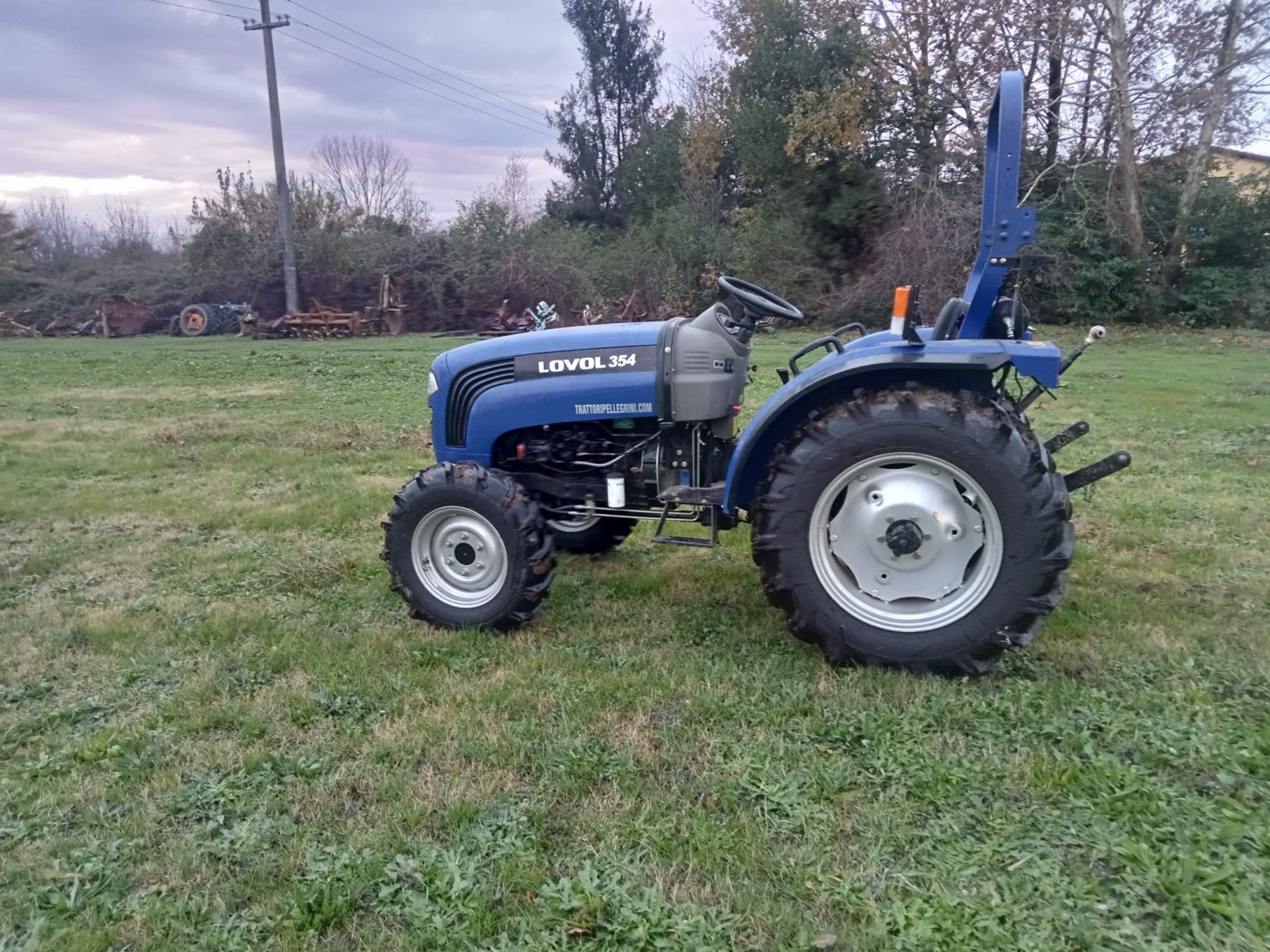 Trattore LOVOL 354 DT - Trattori Pellegrini