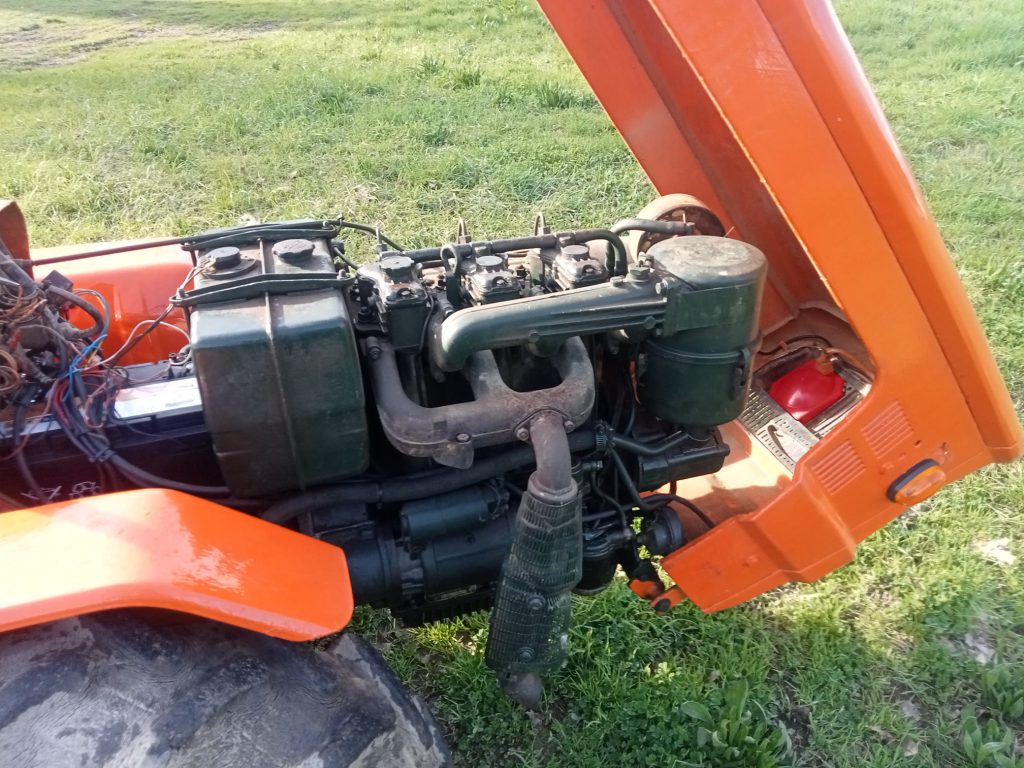 Trattore GOLDONI UNIVERSAL 240 - Trattori Pellegrini