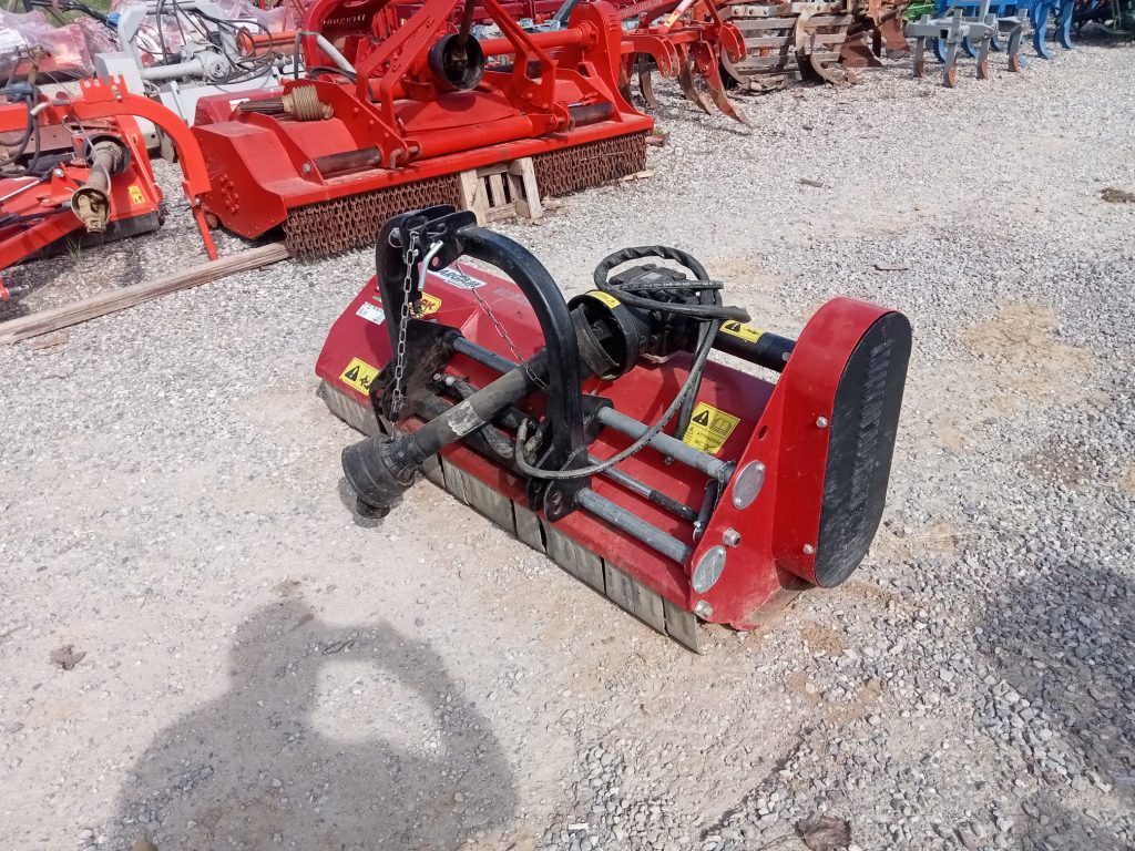 Trincia BARGAM 150 cm Spost. Idr. - Trattori Pellegrini