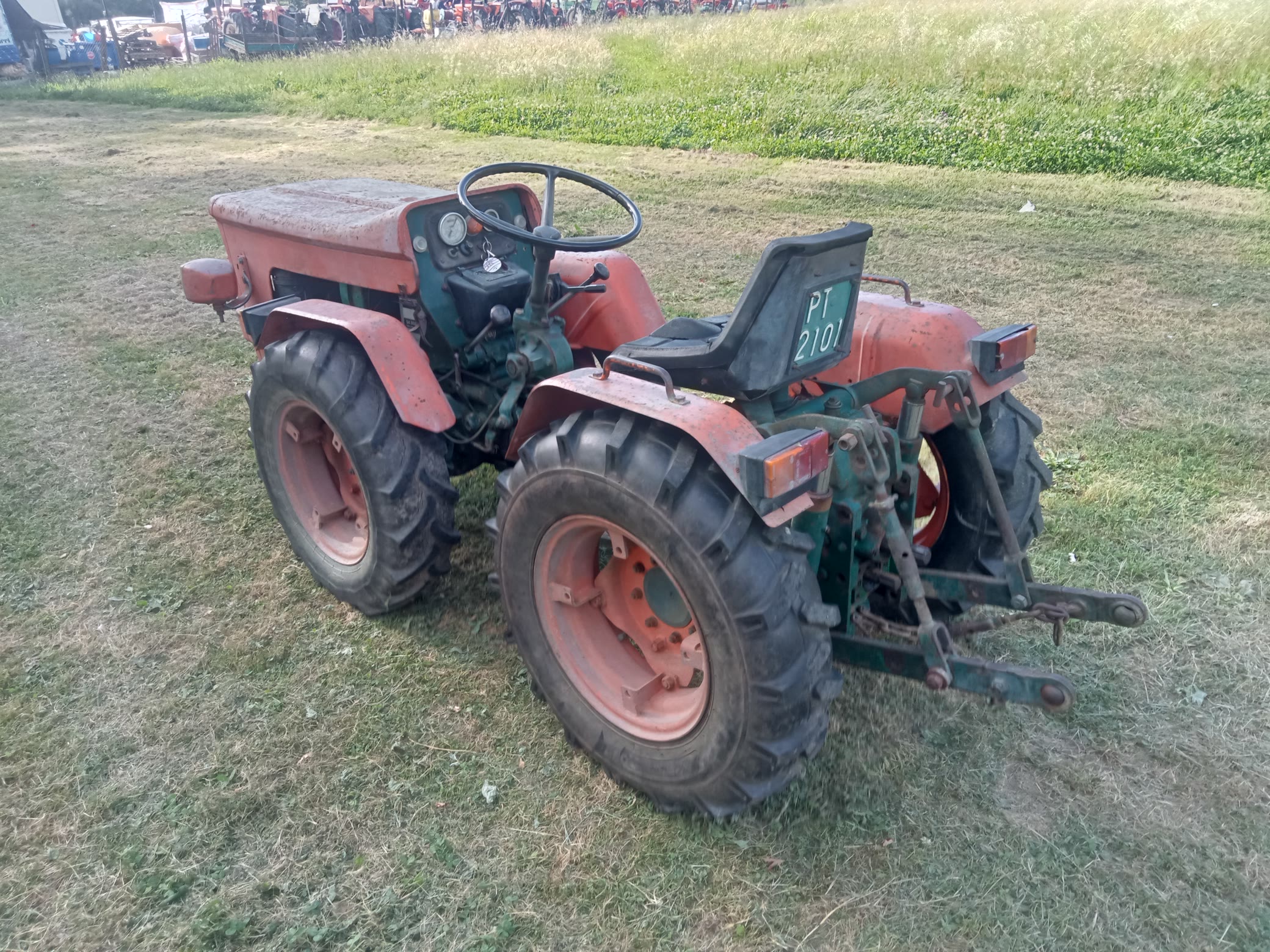 Trattore GOLDONI UNIVERSAL 224 - Trattori Pellegrini