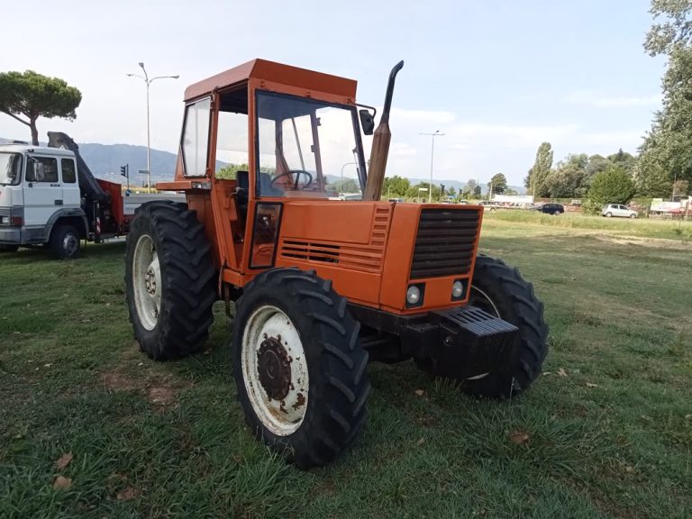 Trattore FIAT 880 DT - Trattori Pellegrini