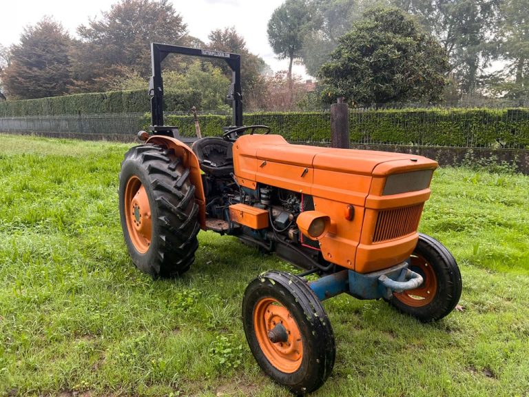 Trattore FIAT 550 R - Trattori Pellegrini