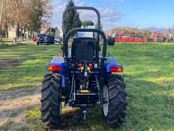 Trattore ISEKI TM 4270 -NUOVO - Trattori Pellegrini